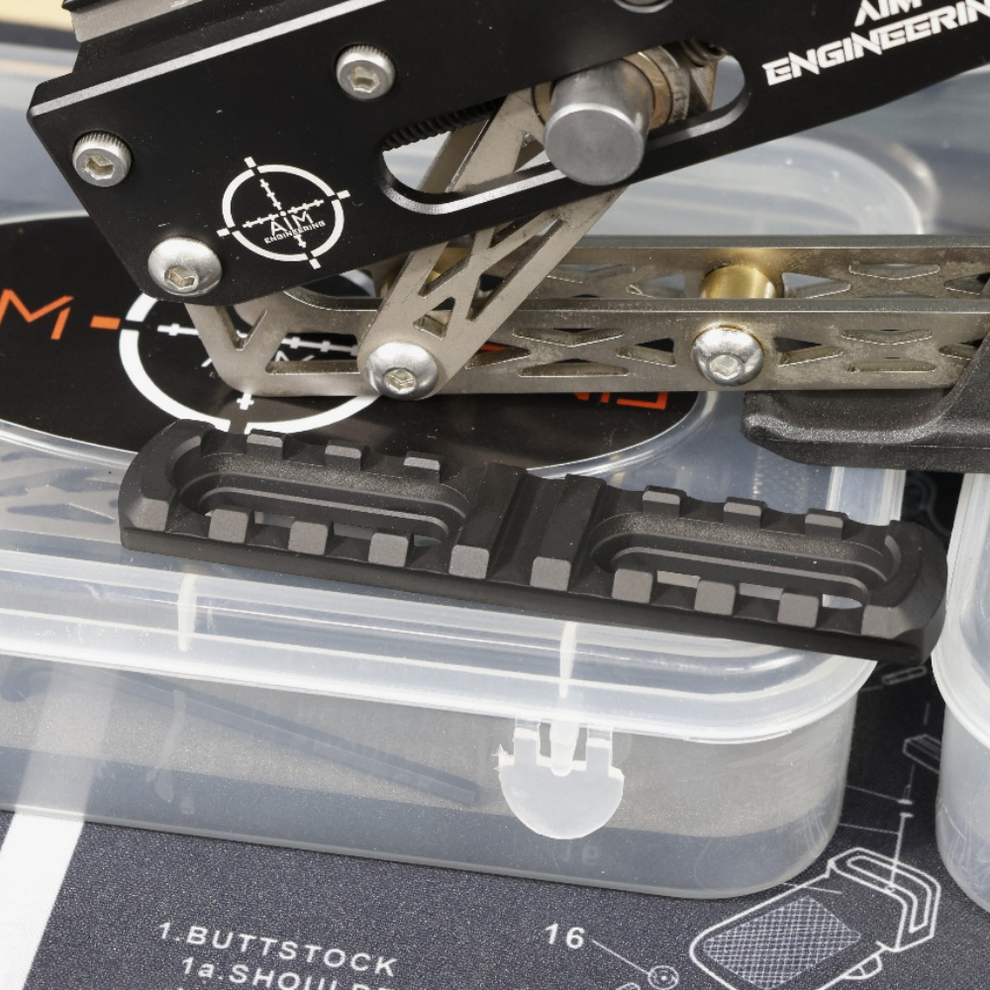 Open media 3 in modal